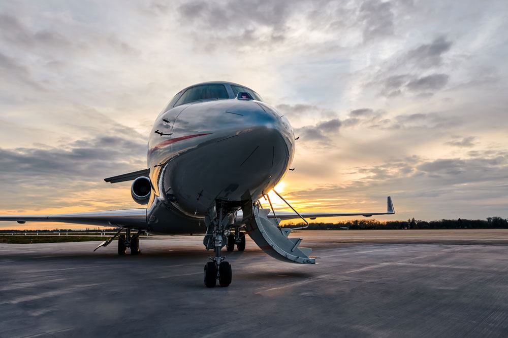 Dassault Falcon 7X Private Jet | Dassault Falcon 7X Aircraft | VistaJet