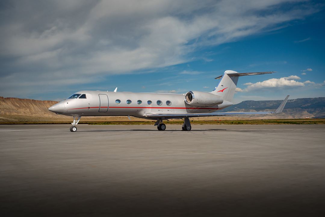 Gulfstream G450 Business Jet | Gulstream G450 Private Aircraft | VistaJet
