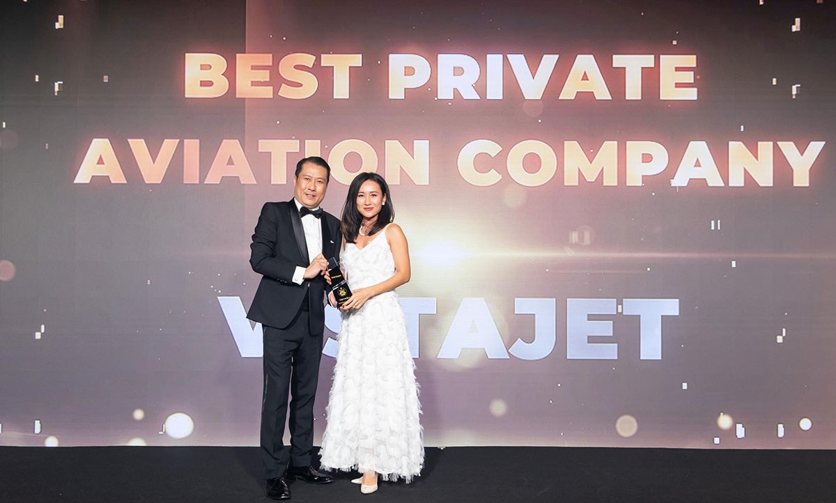 VistaJet Wins ‘Best Private Aviation Company Award’ at Robb Report Hong Kong’s Leaders of Luxury ...